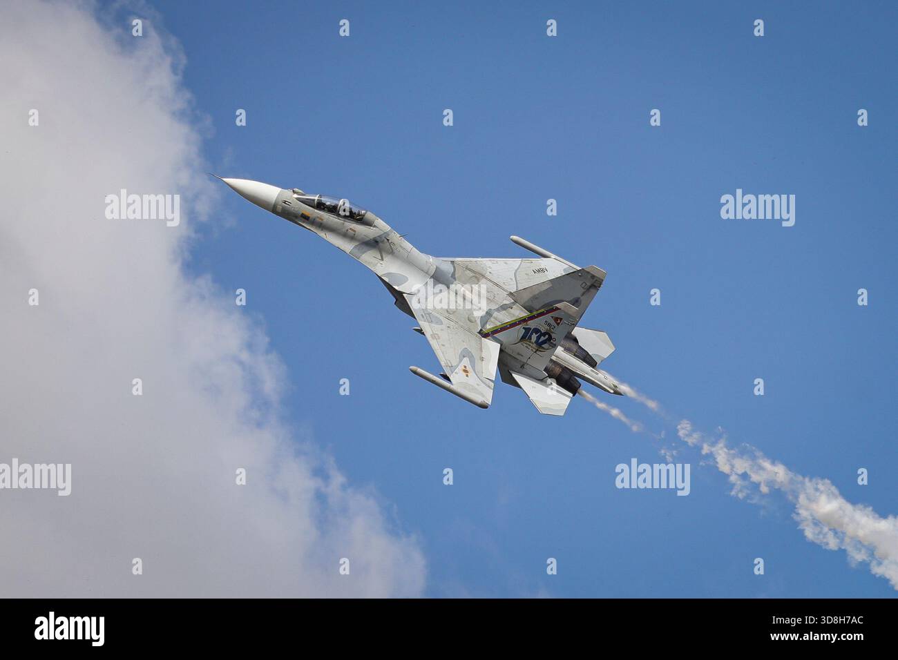 30 November 2025, Venezuela, Maracay: A military aircraft performs a ...