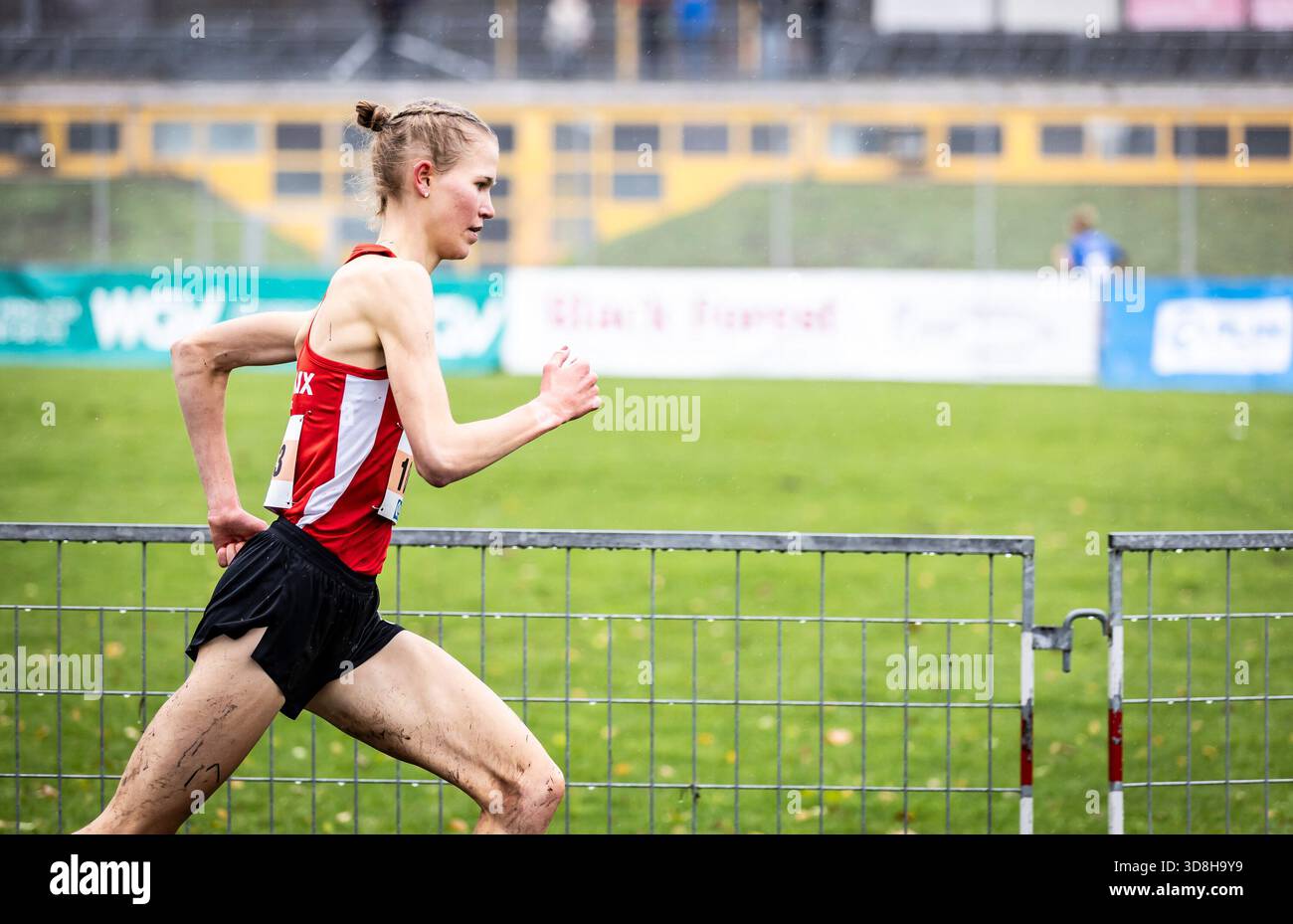 Pia SCHLATTMANN (LG Brillux Münster) on the women's long-distance ...