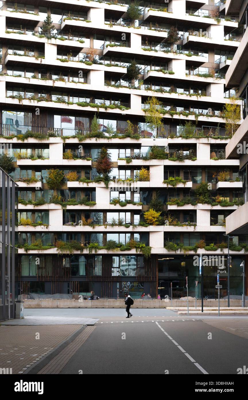 Wonderwoods Vertical Forest, a plant-covered mixed-use tower designed ...