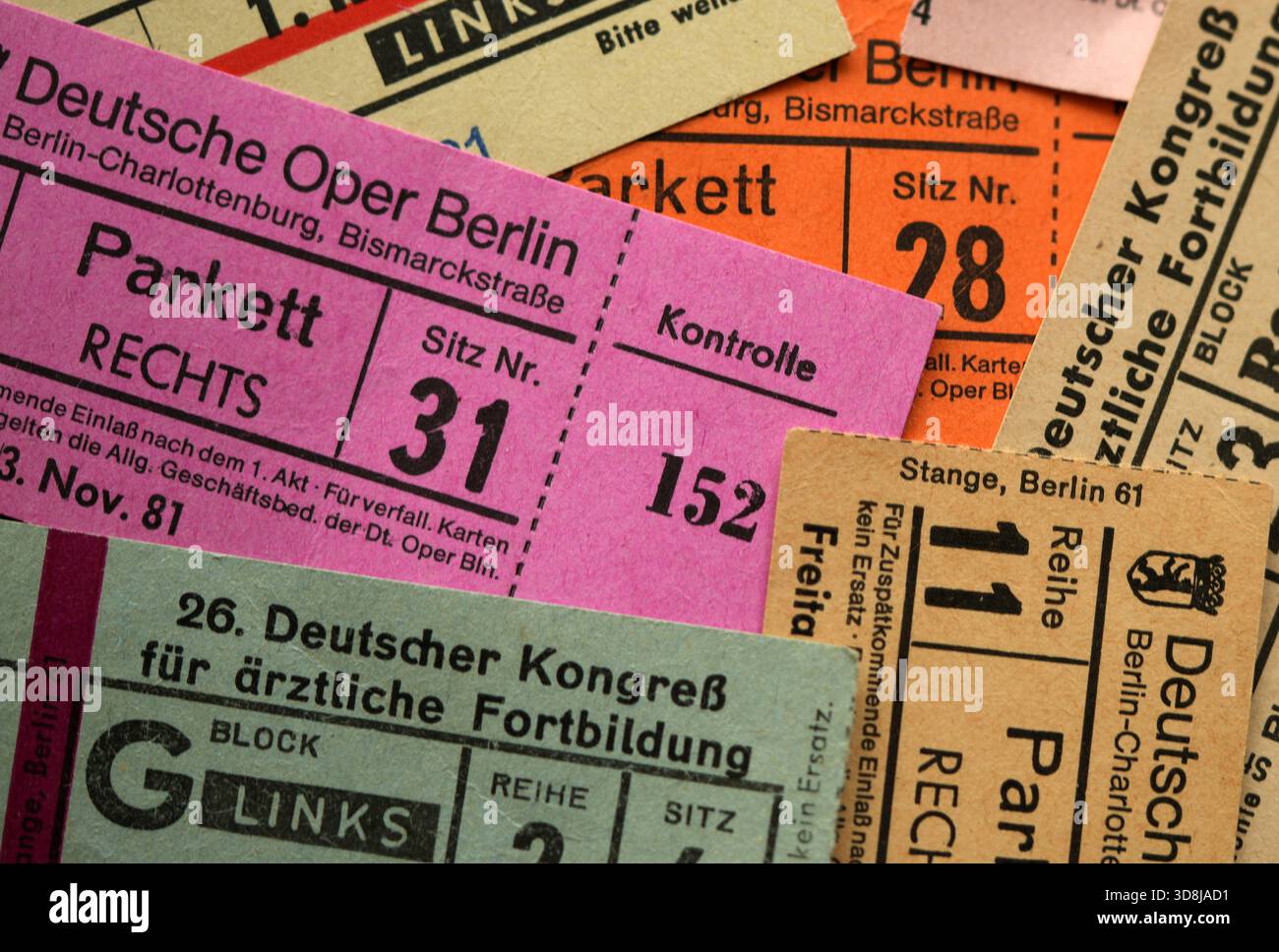 Eintrittskarten GER, 20250902, Symbolbild Historische Eintrittskarten ...