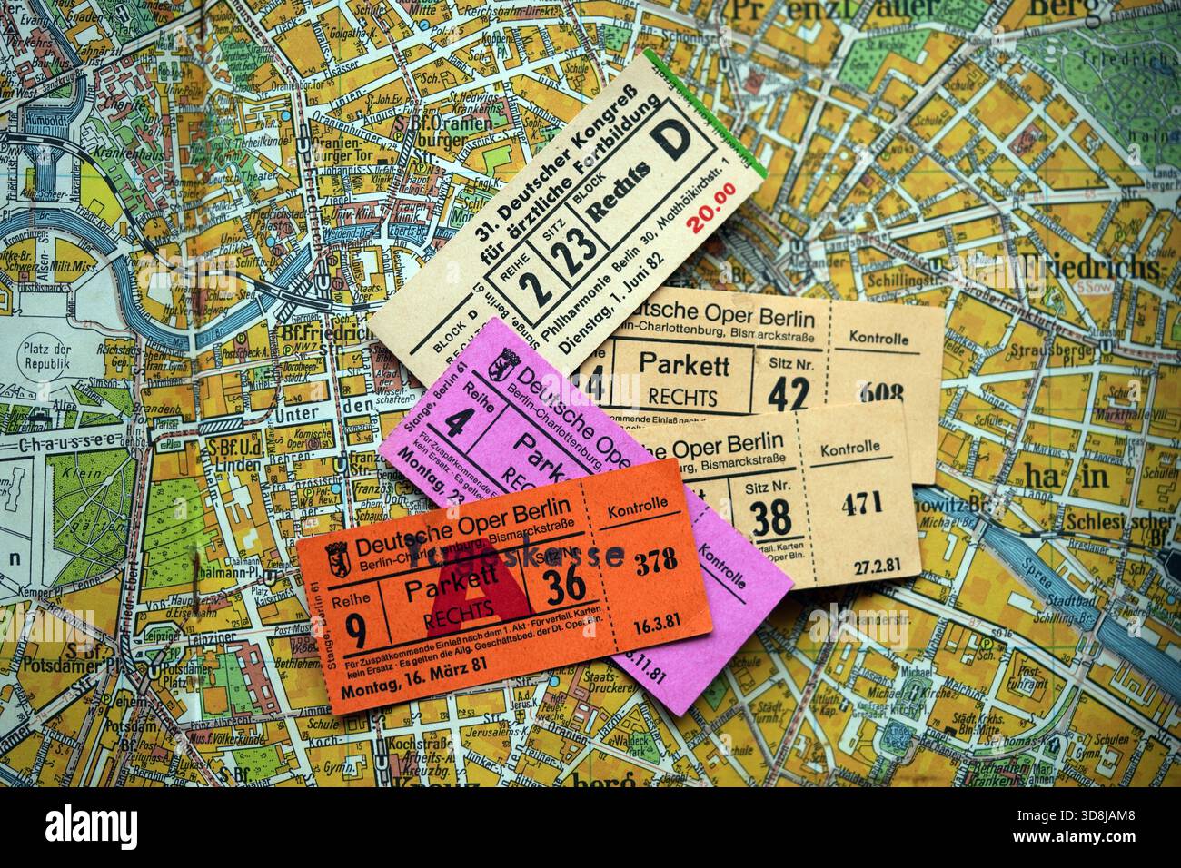 Eintrittskarten GER, 20250902, Symbolbild Historische Eintrittskarten ...