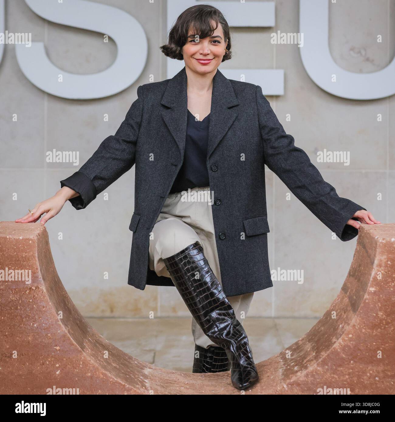 London, UK. 01st Dec, 2025. Artist Melek Zeynep Bulut poses with her ...
