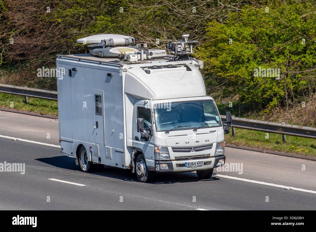 Mobile units worldwide hi-res stock photography and images - Alamy