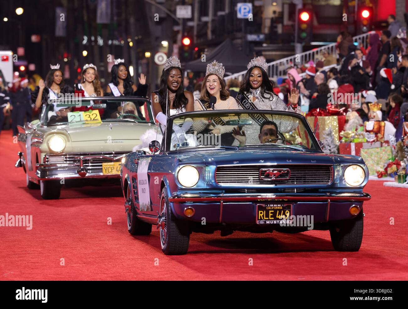 Nilaja Aranmolate, Julie Delgadillo and guest cruise down Hollywood ...