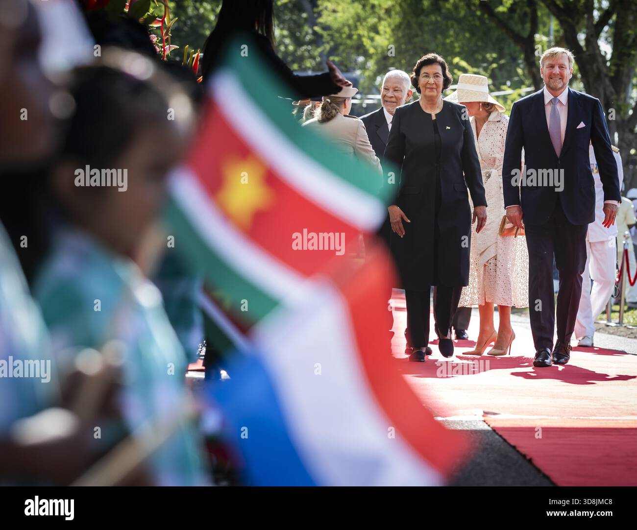 PARAMARIBO – Surinamese President Jennifer Geerlings-Simons and her ...