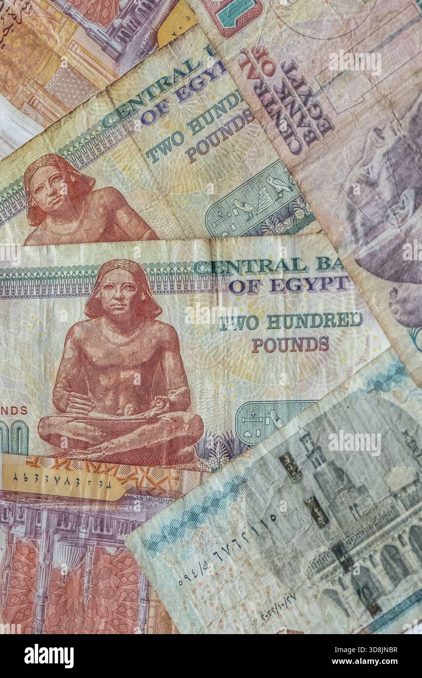 Egyptian money banknotes 200 hi-res stock photography and images - Alamy