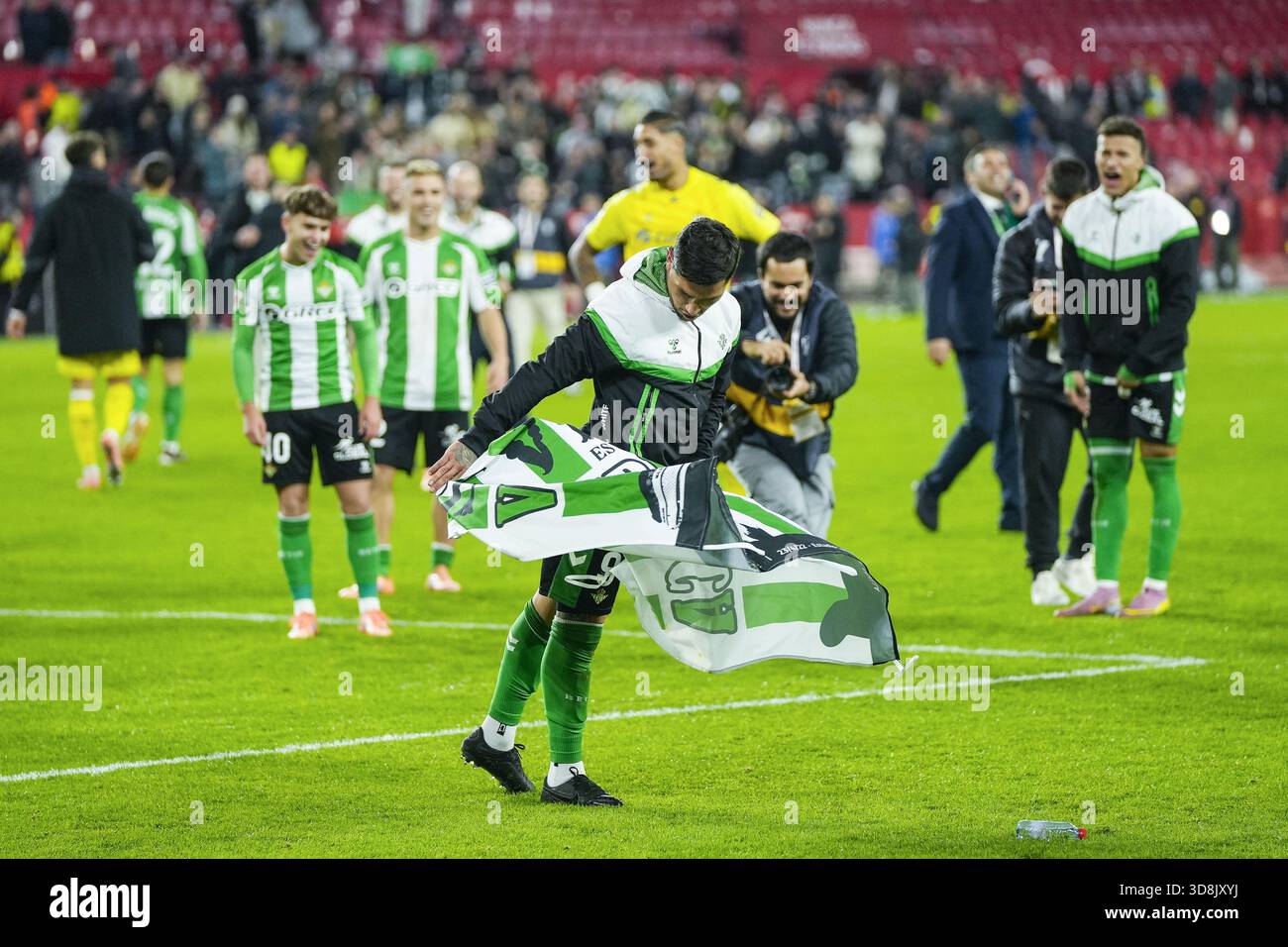 Chimy Avila of Real Betis celebrates the victory during the Spanish ...