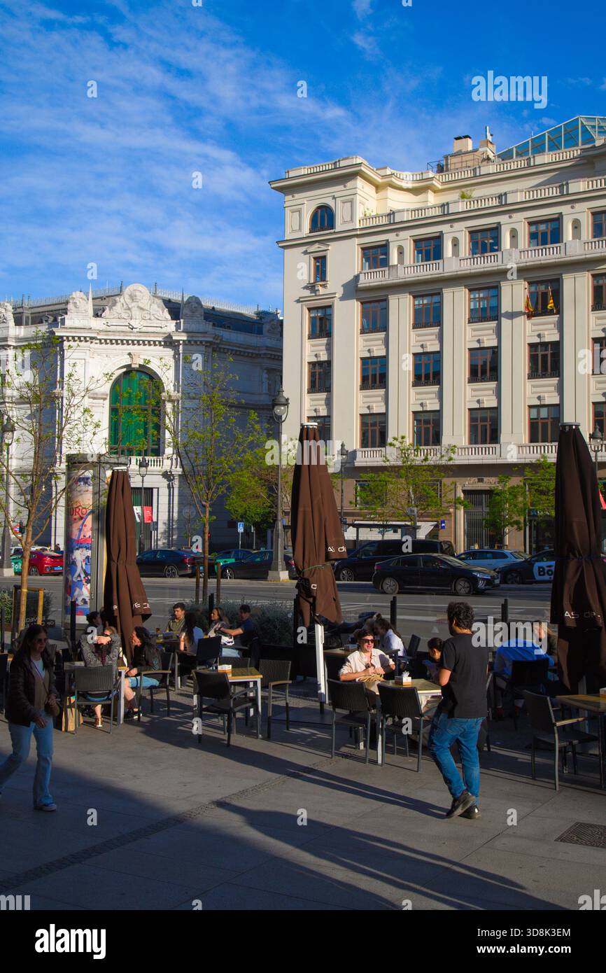 Madrid, Calle Alcala, street cafe, travel, Europe, people, Spain ...