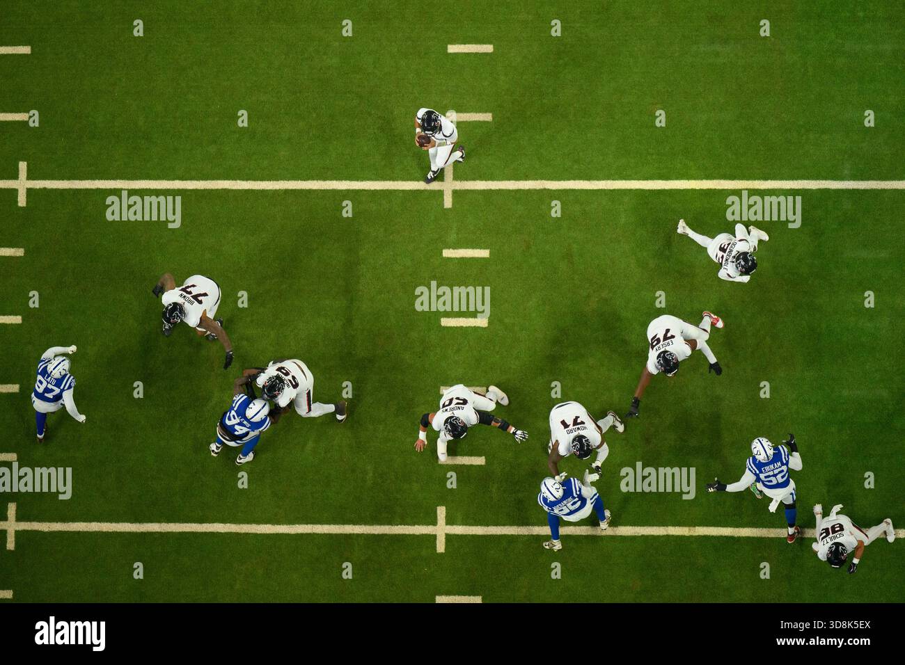 Houston Texans quarterback C.J. Stroud (7) throws a pass during an NFL ...