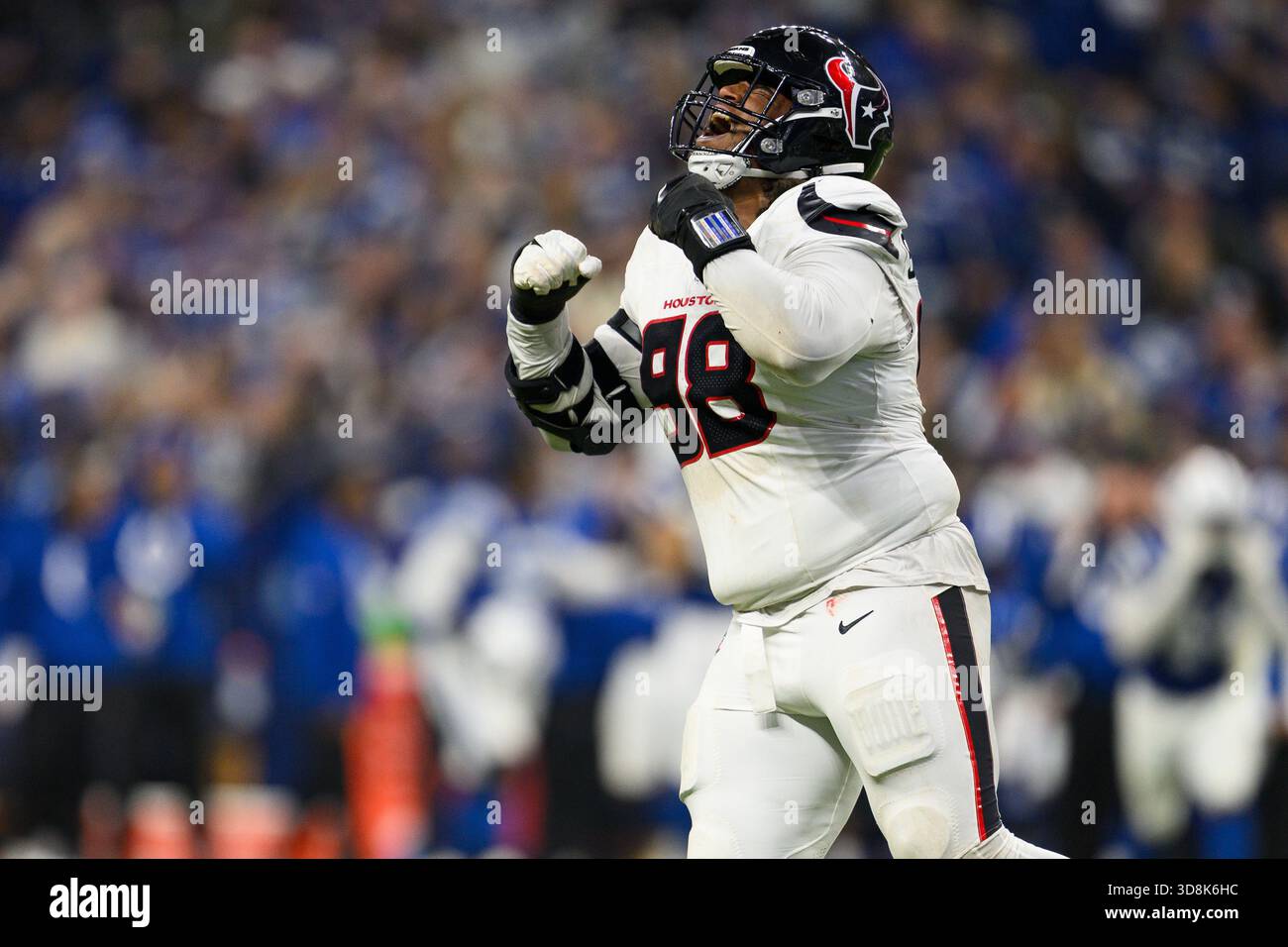 Houston Texans defensive tackle Tim Settle Jr. (98) celebrates on the ...