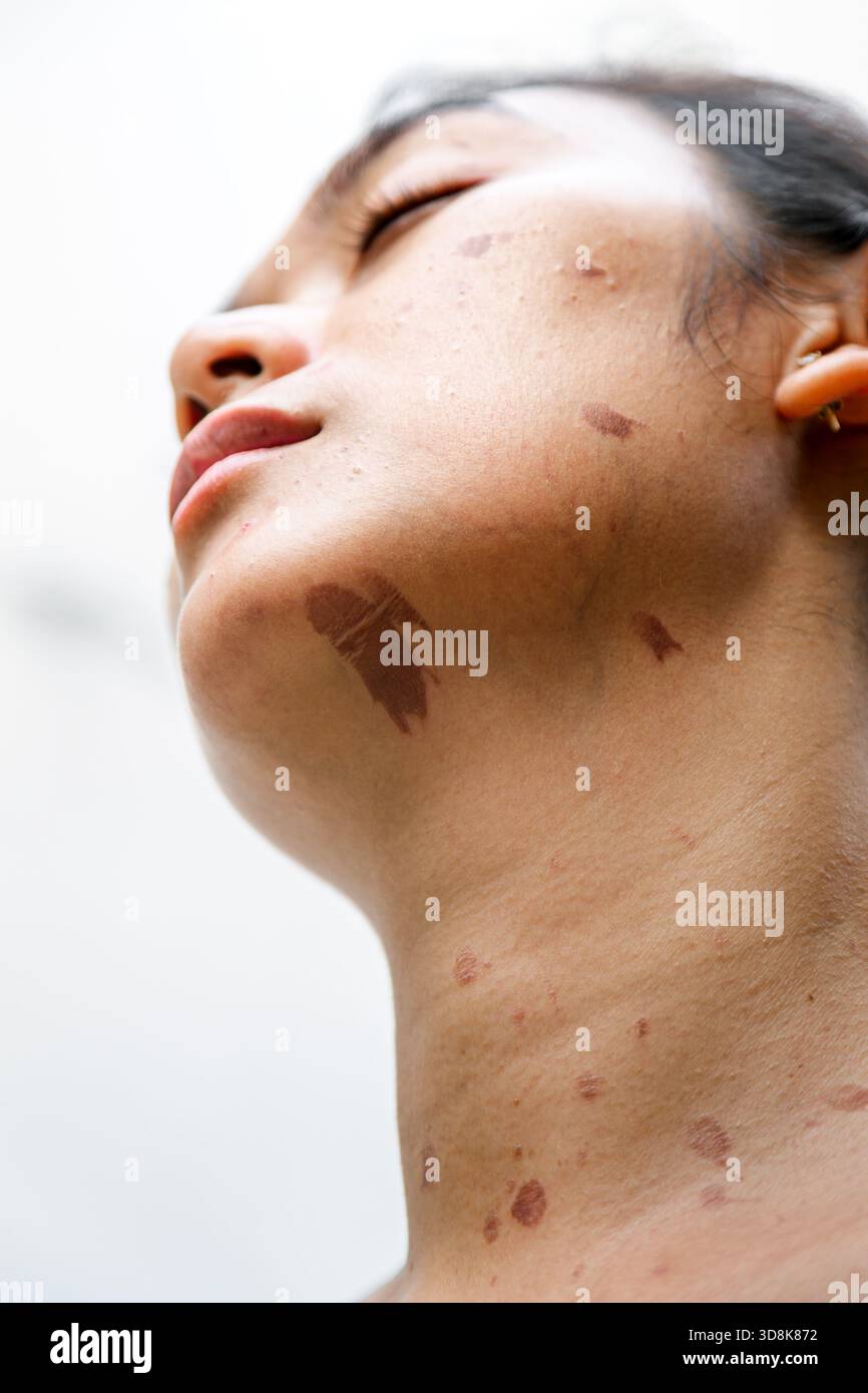 Woman close up face water splash hi-res stock photography and images ...