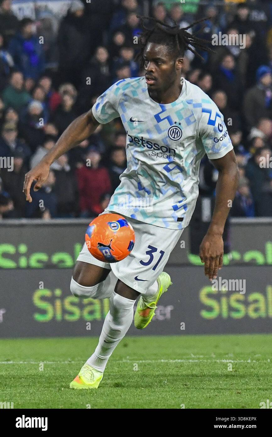 Yann Aurel Bisseck (Inter) during Pisa SC vs Inter - FC Internazionale ...