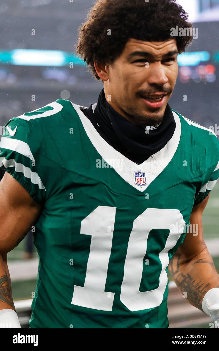 New York Jets wide receiver Allen Lazard (10) after an NFL football ...