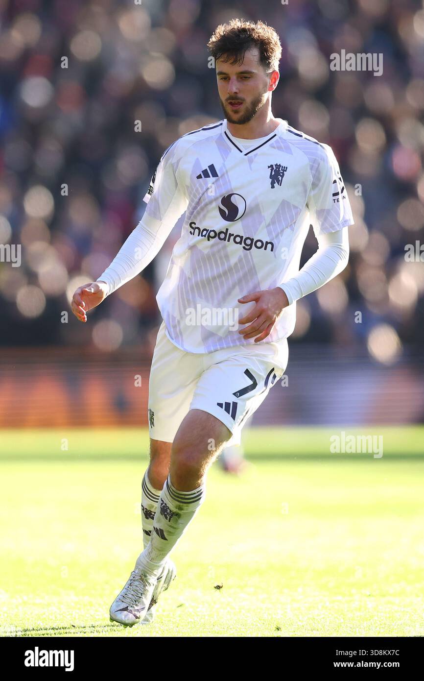 London, England, 30th November 2025. Mason Mount of Manchester United during the Crystal Palace ...