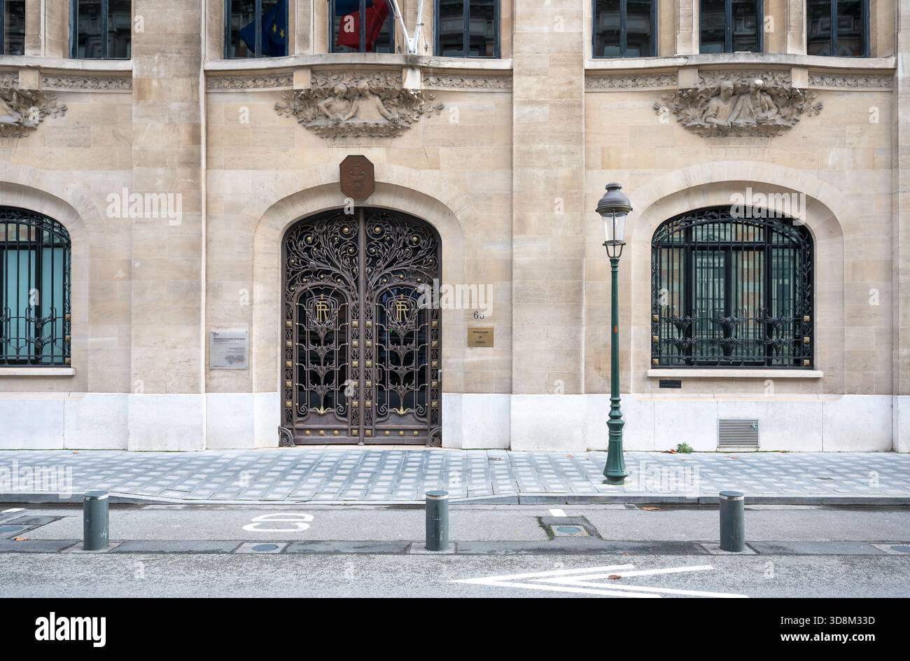 Backside view of the Embassy of France in Brussels, showing the service ...