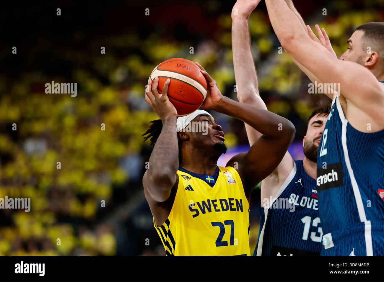 GOTHENBURG, SWEDEN 20251201Sweden's Zaba Bangala during Tuesday's World ...