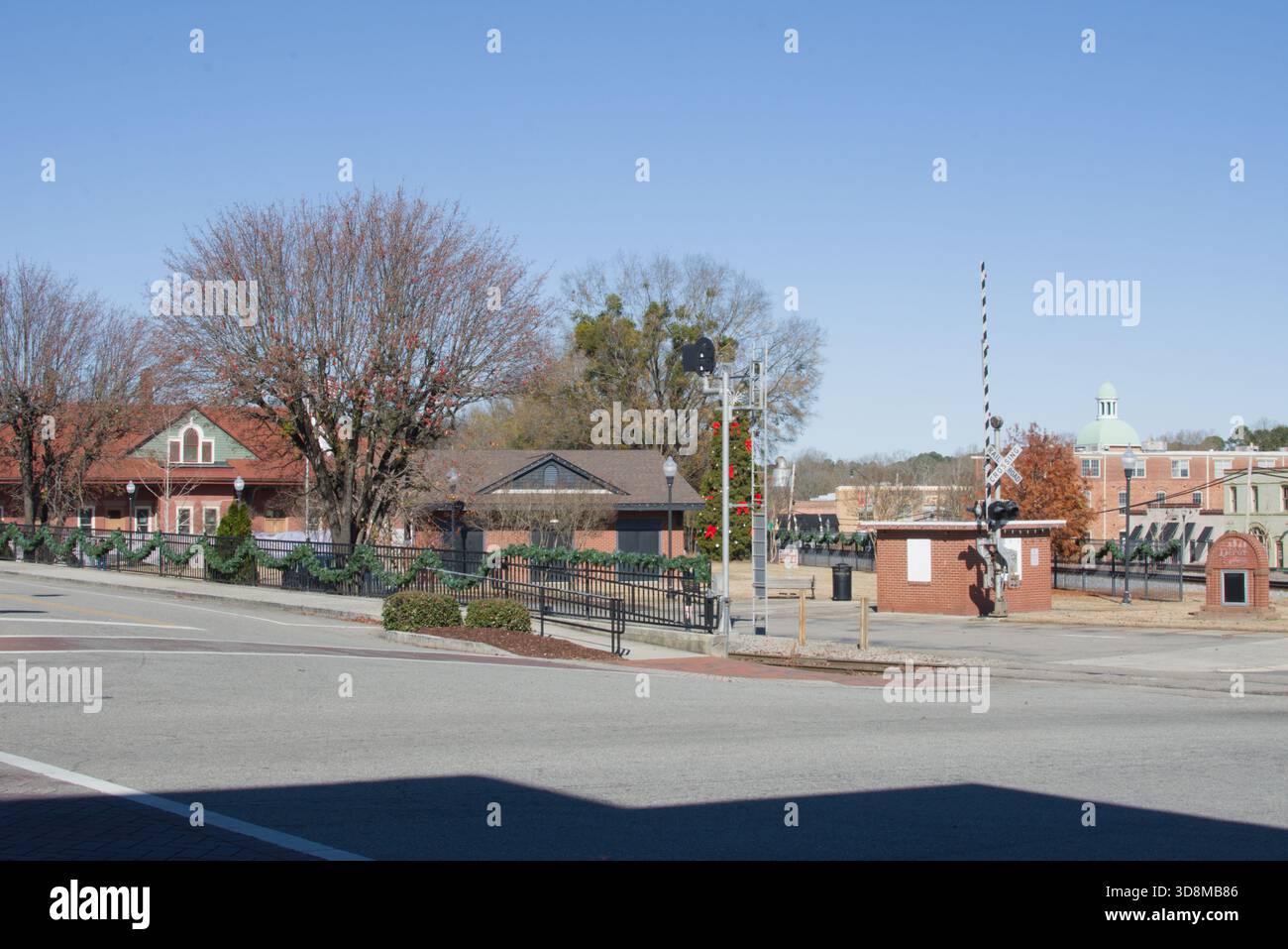 Train station at christmas hi-res stock photography and images - Alamy