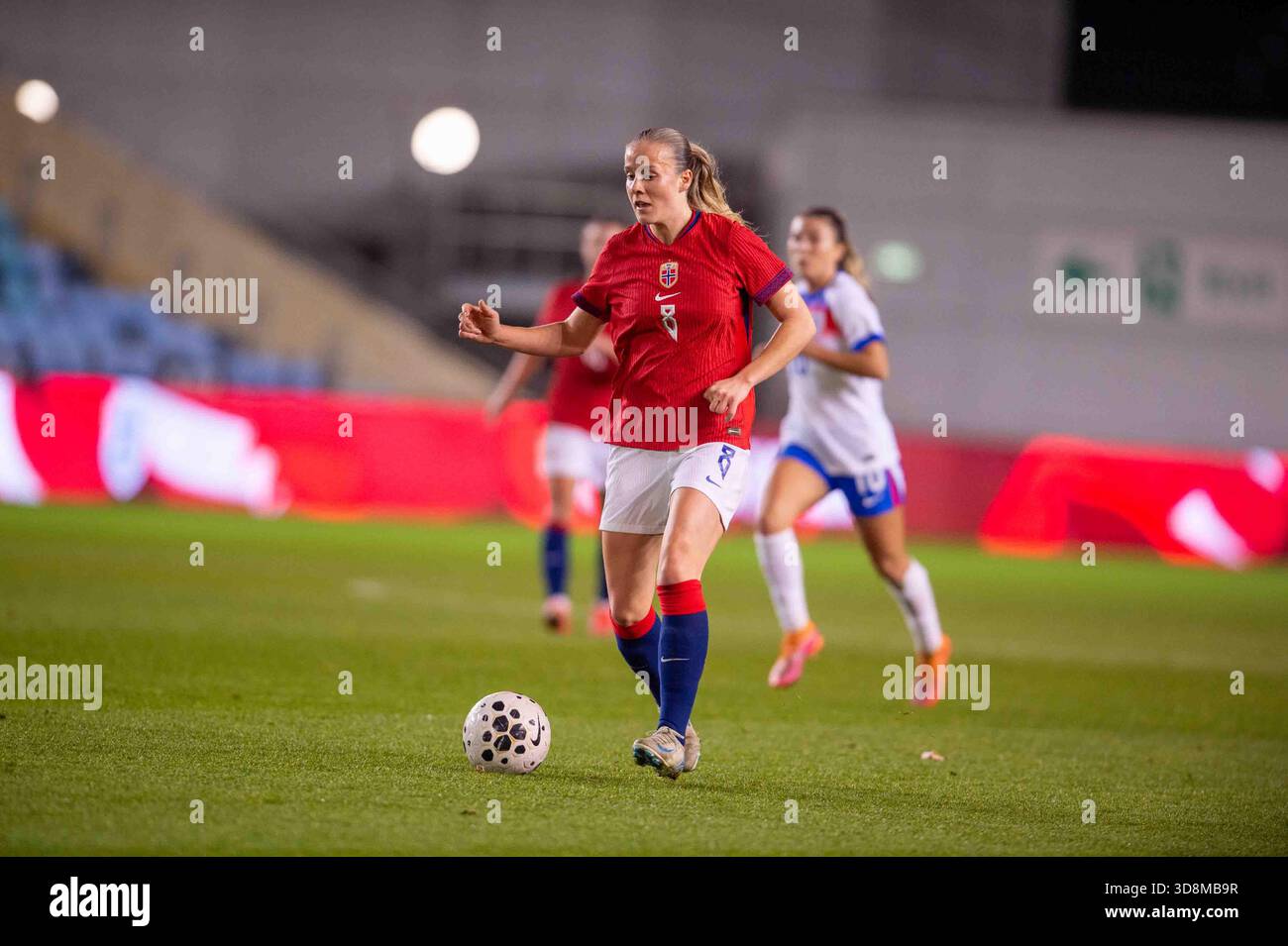 Joie Stadium E Osteras (Norway 8) controlling the ball During the ...