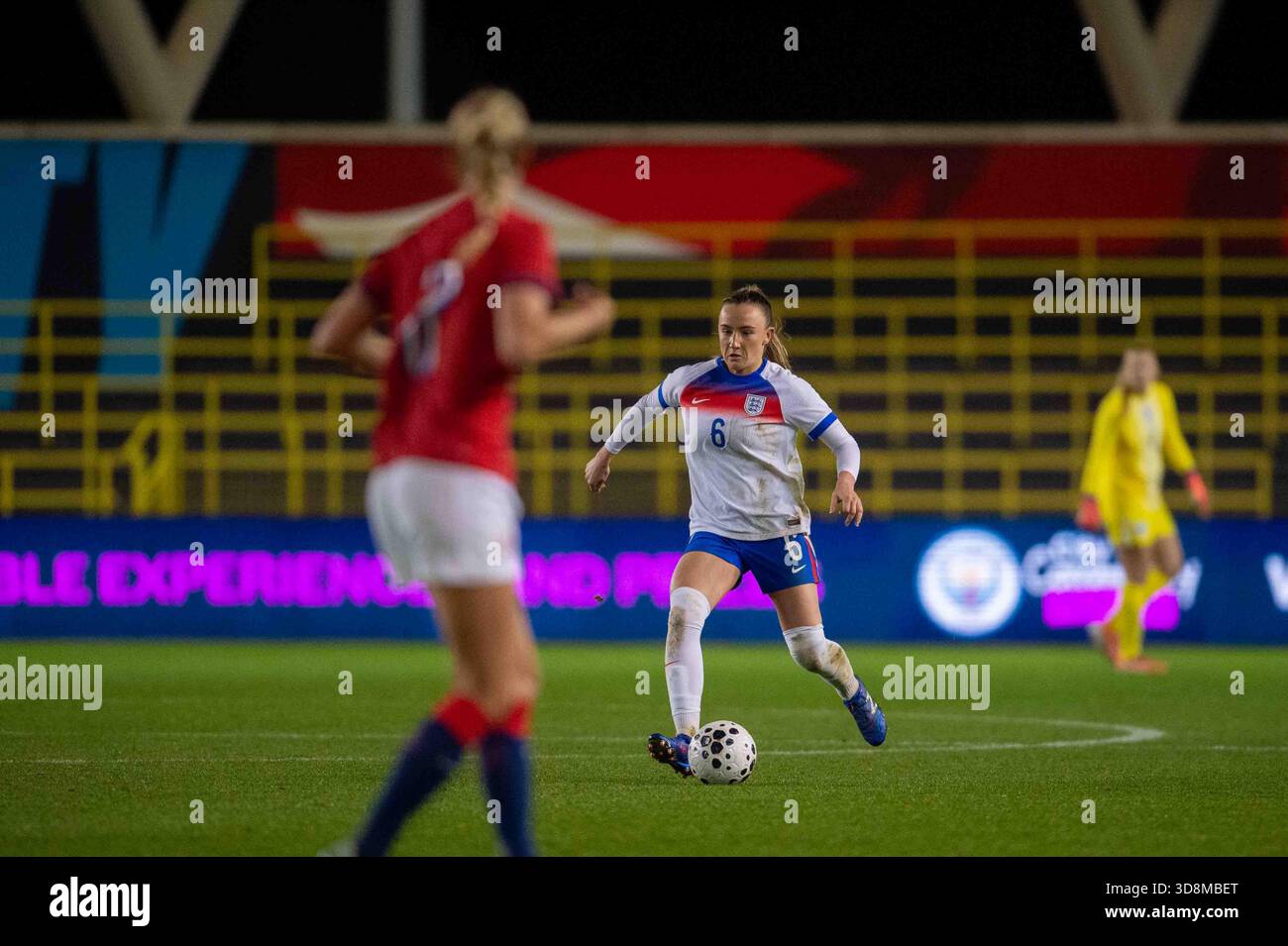 Joie Stadium Tayah Goldie (England 6) on the break During thewomens U23 ...