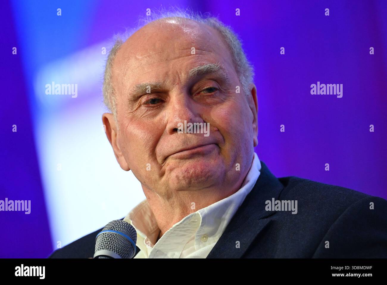 Uli HOENESS (Höness, Honorary President of Bayern Munich), Single image ...
