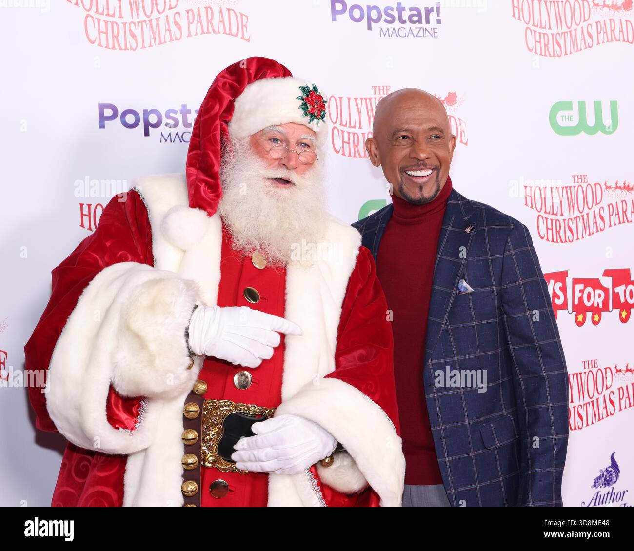 Hollywood, California, USA. 30th November, 2025. Santa Claus (aka ...