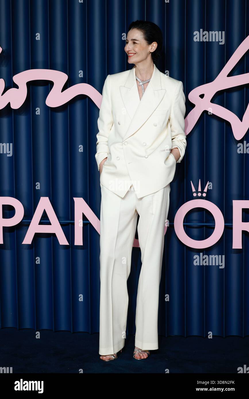 Erin O'Connor poses for photographers upon arrival at the 'The Fashion ...