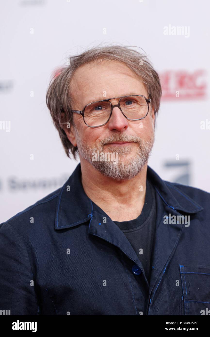 Bjarne Mädel at the movie premiere of Stromberg - Still everything as ...