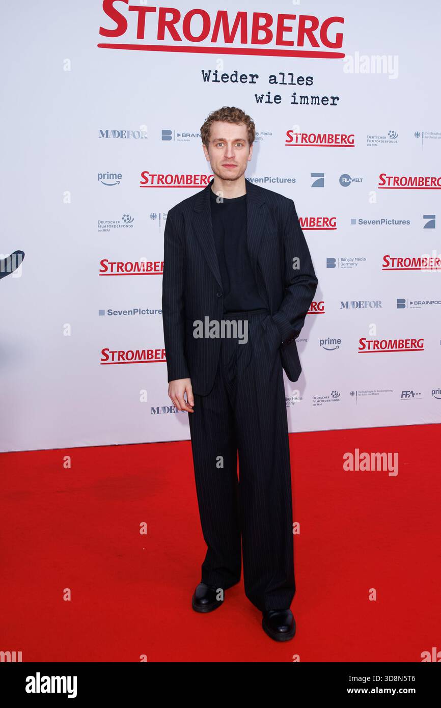 Laszlo Branko Breiding at the movie premiere of Stromberg - Still ...