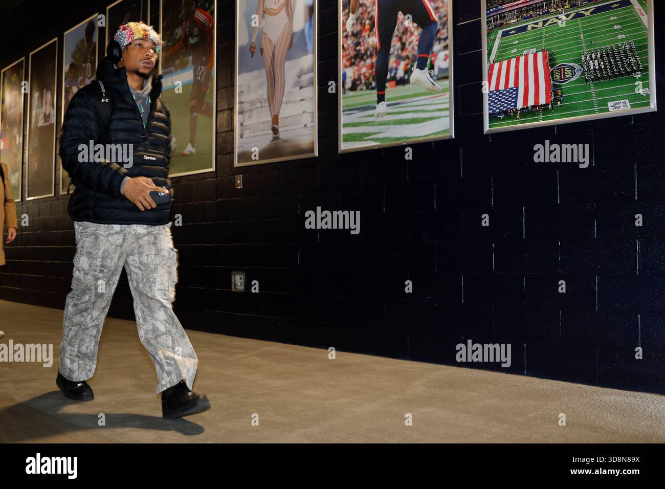 New York Giants safety Beau Brade (34) enters the stadium prior to an ...