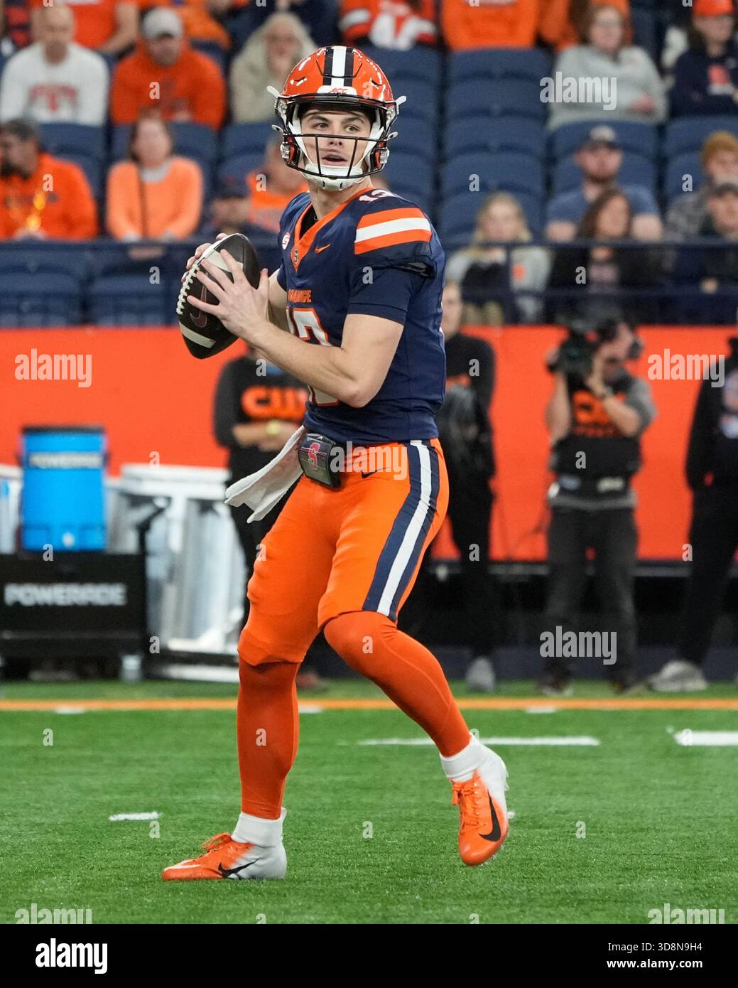 SYRACUSE, NY - NOVEMBER 29: Syracuse Orange Quarterback Joseph Filardi ...