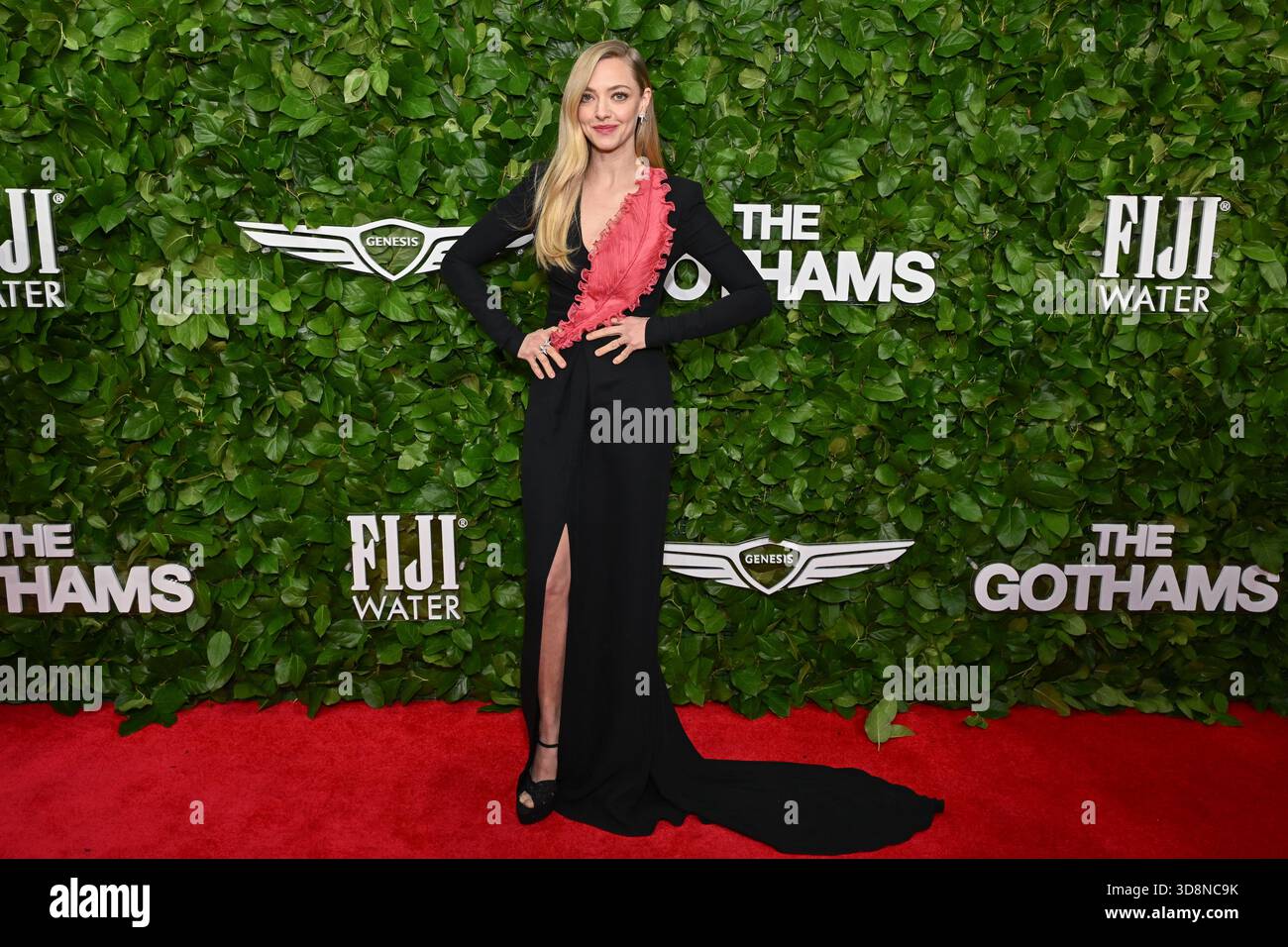 Amanda Seyfried attends The Gotham Film Awards at Cipriani Wall Street ...