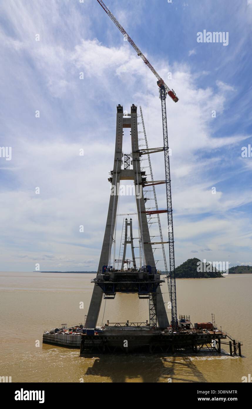 Pylon Construction of Cable-Stayed Bridge Over River with Tower Crane ...
