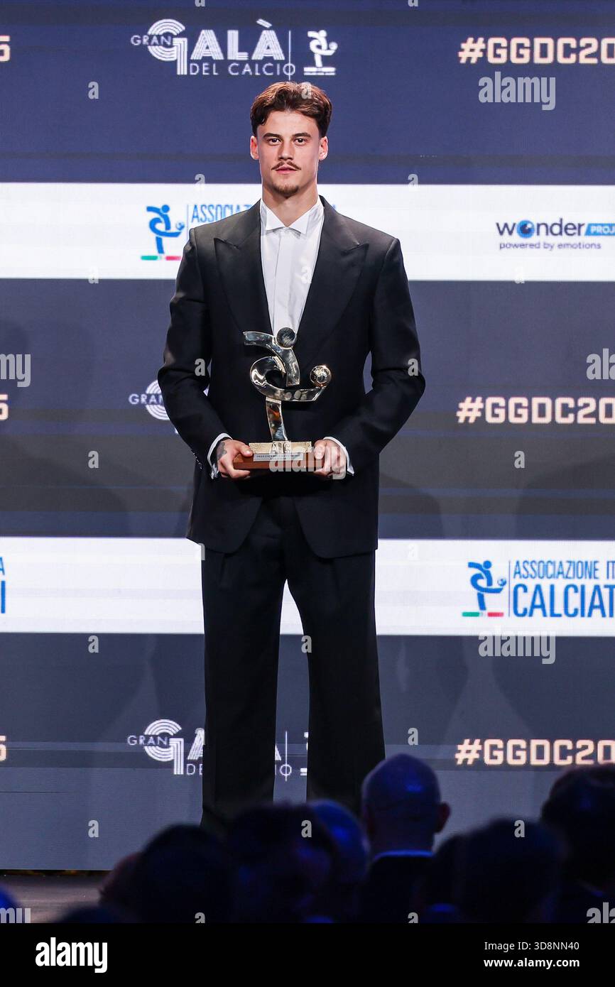 Mile Svilar of AS Roma receives the award as Best Goalkeeper of Season ...