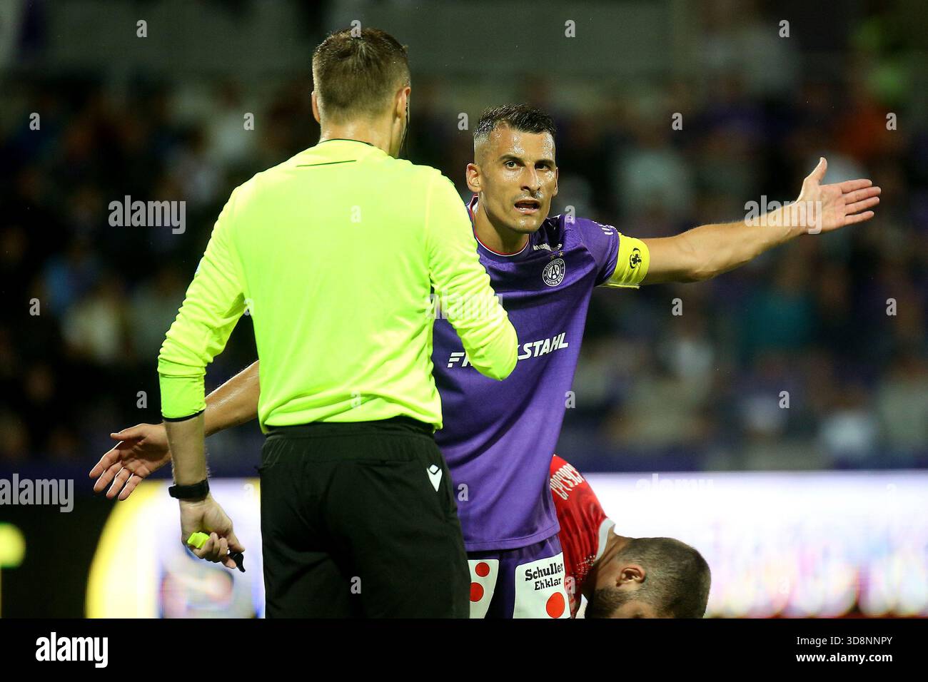 VIENNA, AUSTRIA - JULY 24: Referee Martin Dohal and Manfred Fischer of ...
