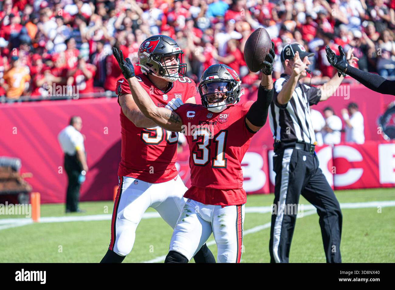 Tampa Bay, Florida, USA, November 30, 2025, Tampa Bay Buccaneers safety ...