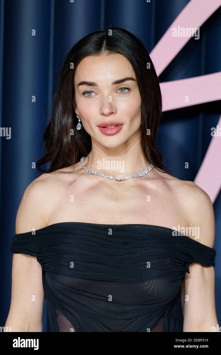 LONDON, UK - DECEMBER 01: Amy Jackson Westwick poses at the photocall ...
