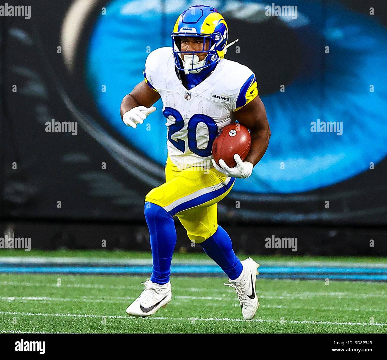 November 30, 2025: Los Angeles running back Ronnie Rivers (20) runs ...