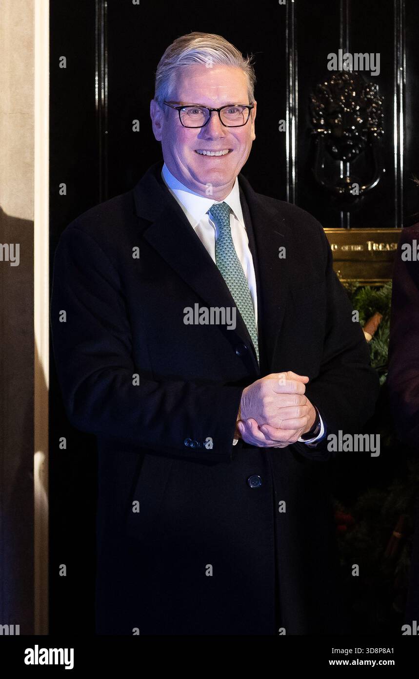 Switch, christmas, 2025, uk hi-res stock photography and images - Alamy