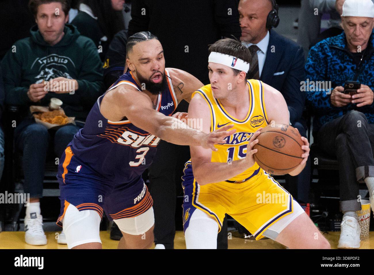 Los Angeles, United States. 01st Dec, 2025. Los Angeles Lakers' Austin ...