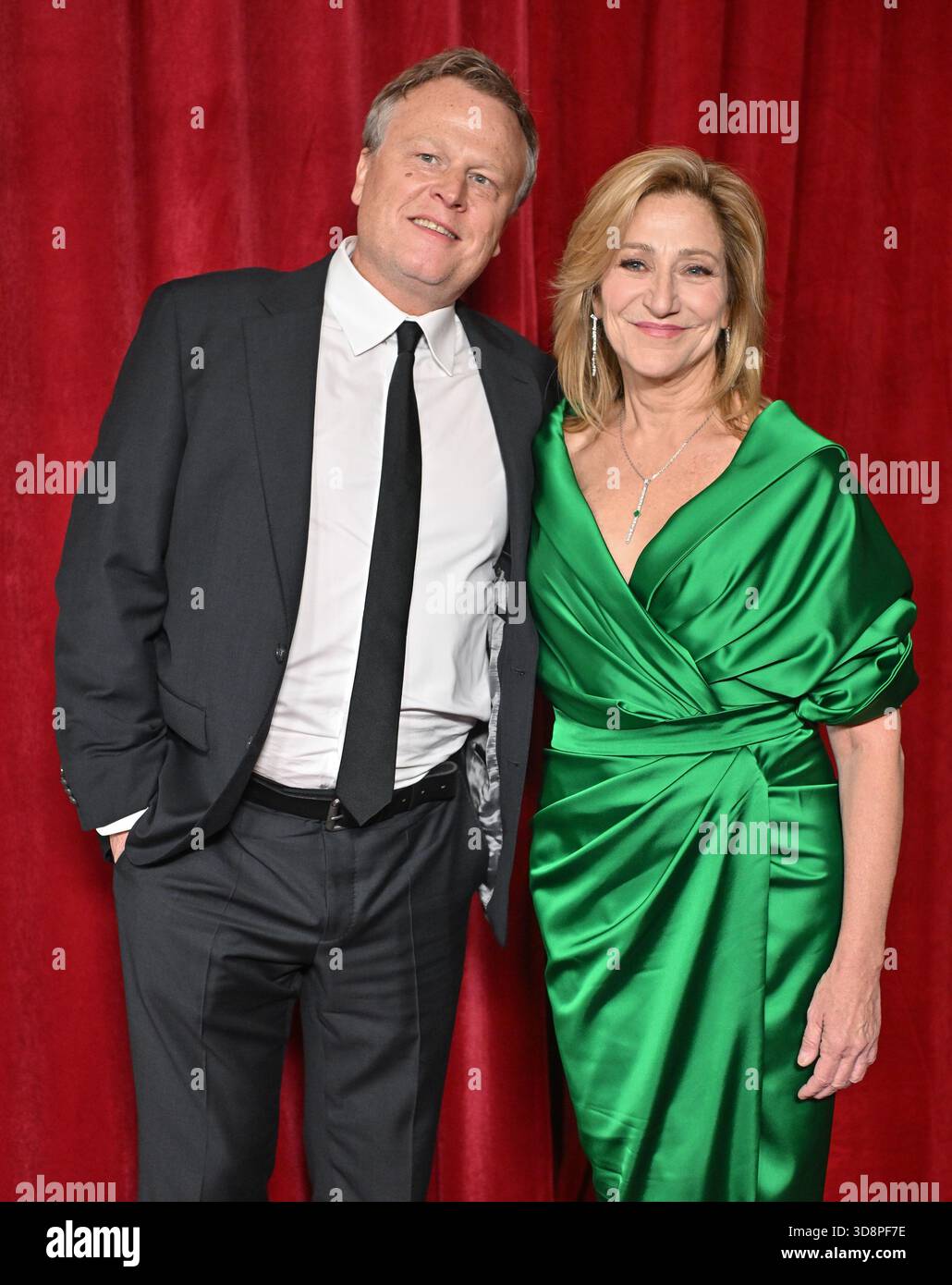Keith Cotton and Edie Falco arriving to the world premiere of “Avatar ...