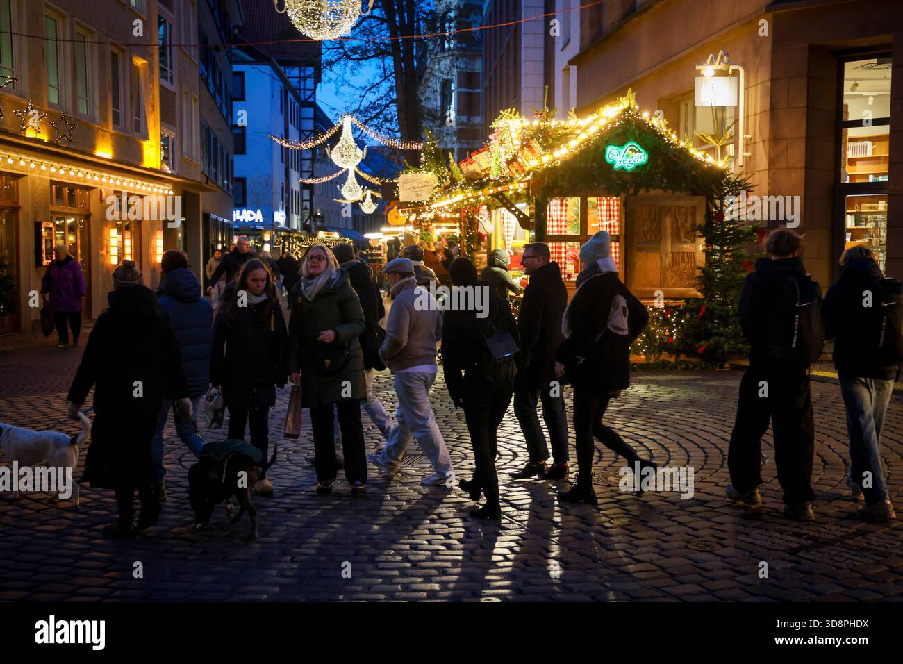 Weihnachtsmarkt Hannover. Der Weihnachtsmarkt in Hannovers Altstadt ...