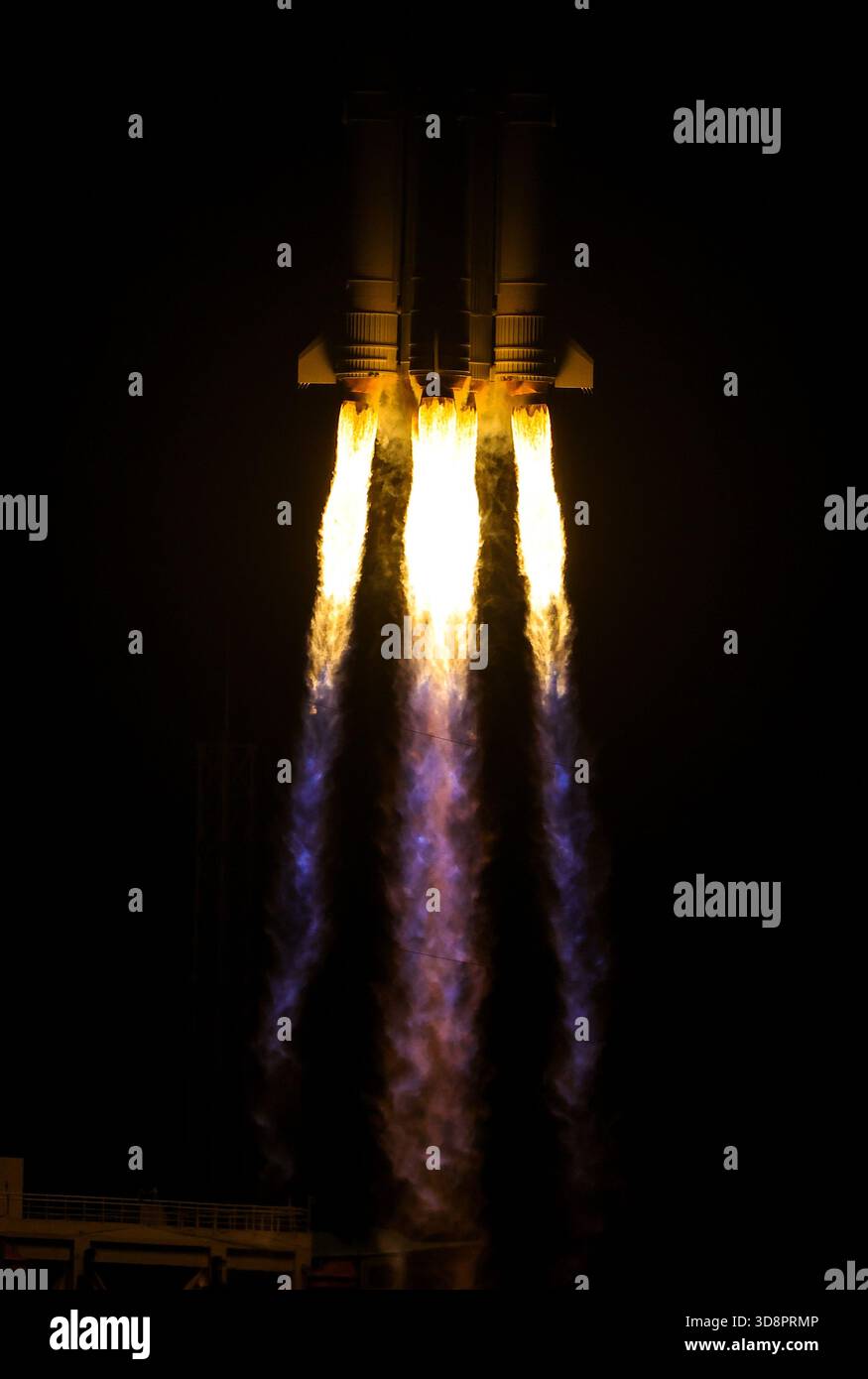 Long march 8 modified carrier rocket hi-res stock photography and ...