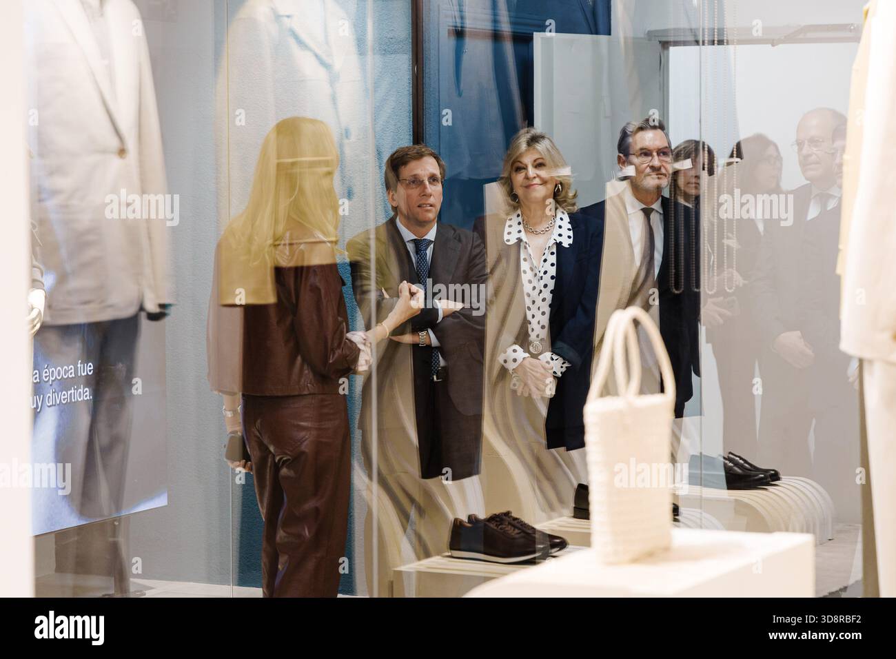 The mayor of Madrid, José Luis Martínez-Almeida, during a visit to ...