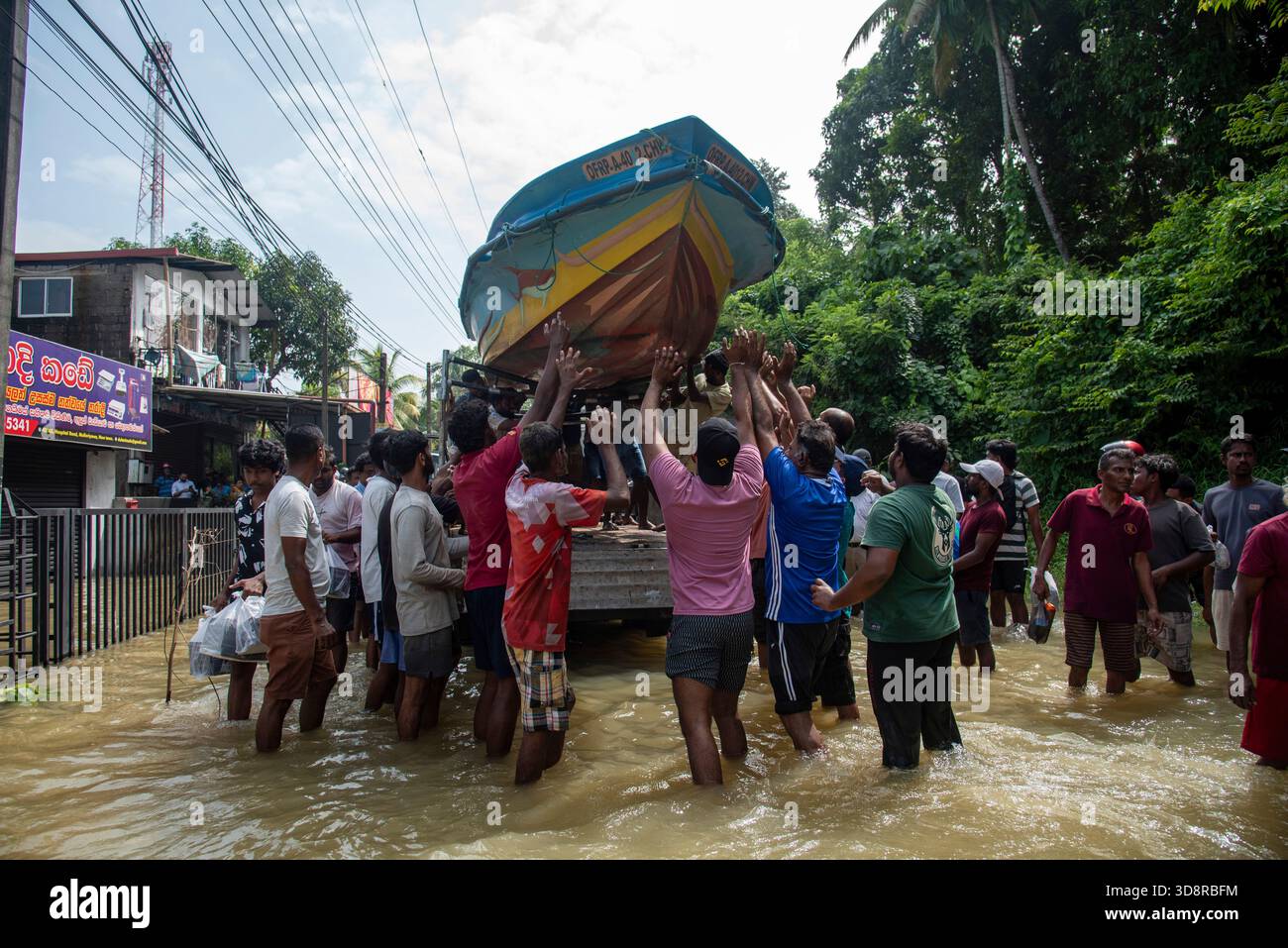 Colombo, Western, Sri Lanka. 1st Dec, 2025. A powerful cyclone system ...