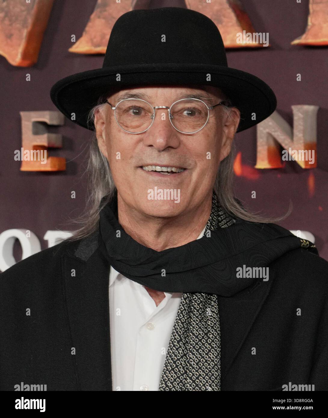 Russell Carpenter arrives at the AVATAR: FIRE AND ASH World Premiere ...