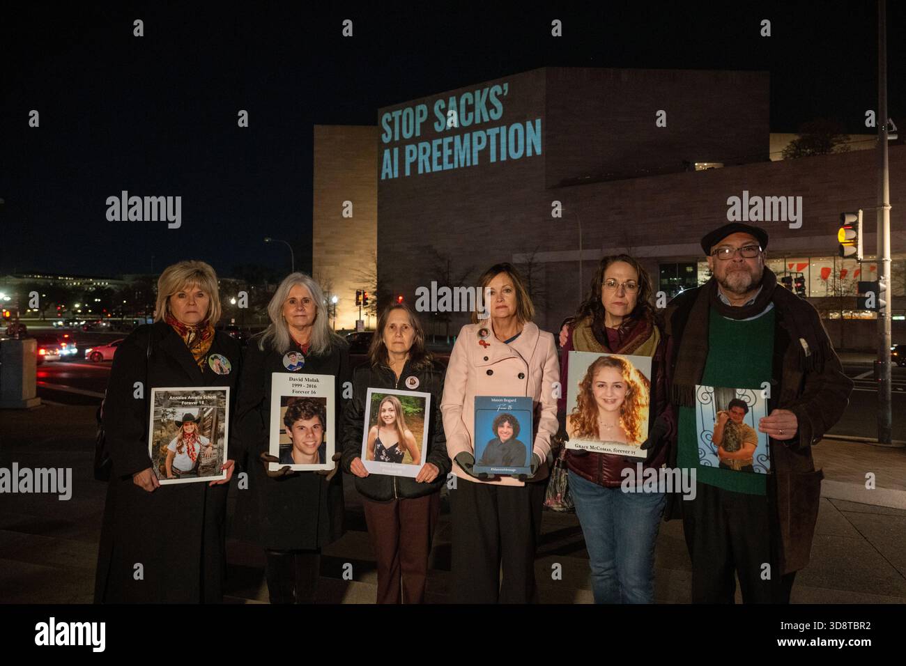 IMAGE DISTRIBUTED FOR HEAT INITIATIVE - Bereaved parents, from left ...
