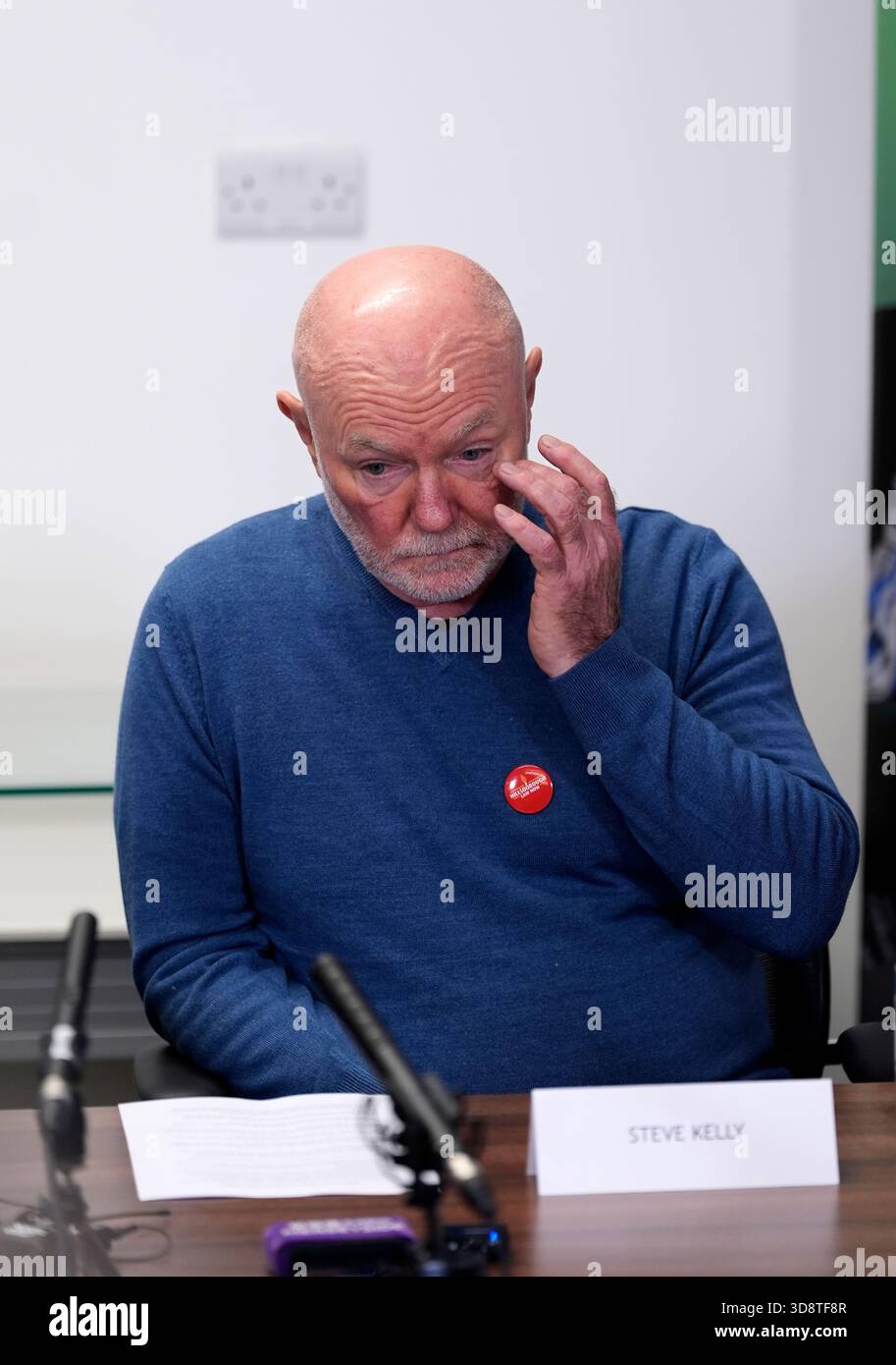 (left to right) Steve Kelly, the brother of 38-year-old Michael Kelly ...