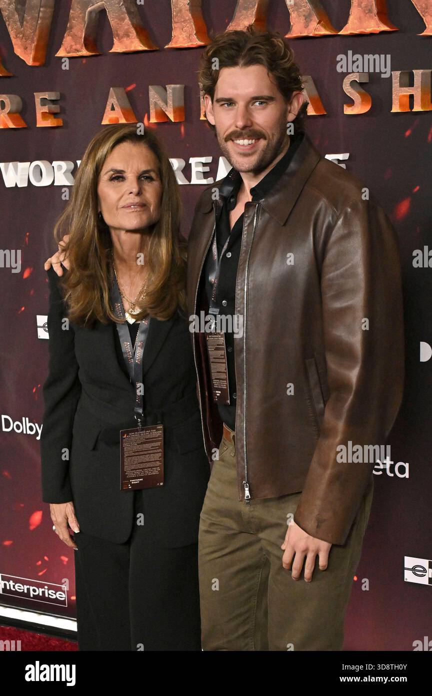Maria Shriver und Christopher Schwarzenegger bei der Weltpremiere des ...