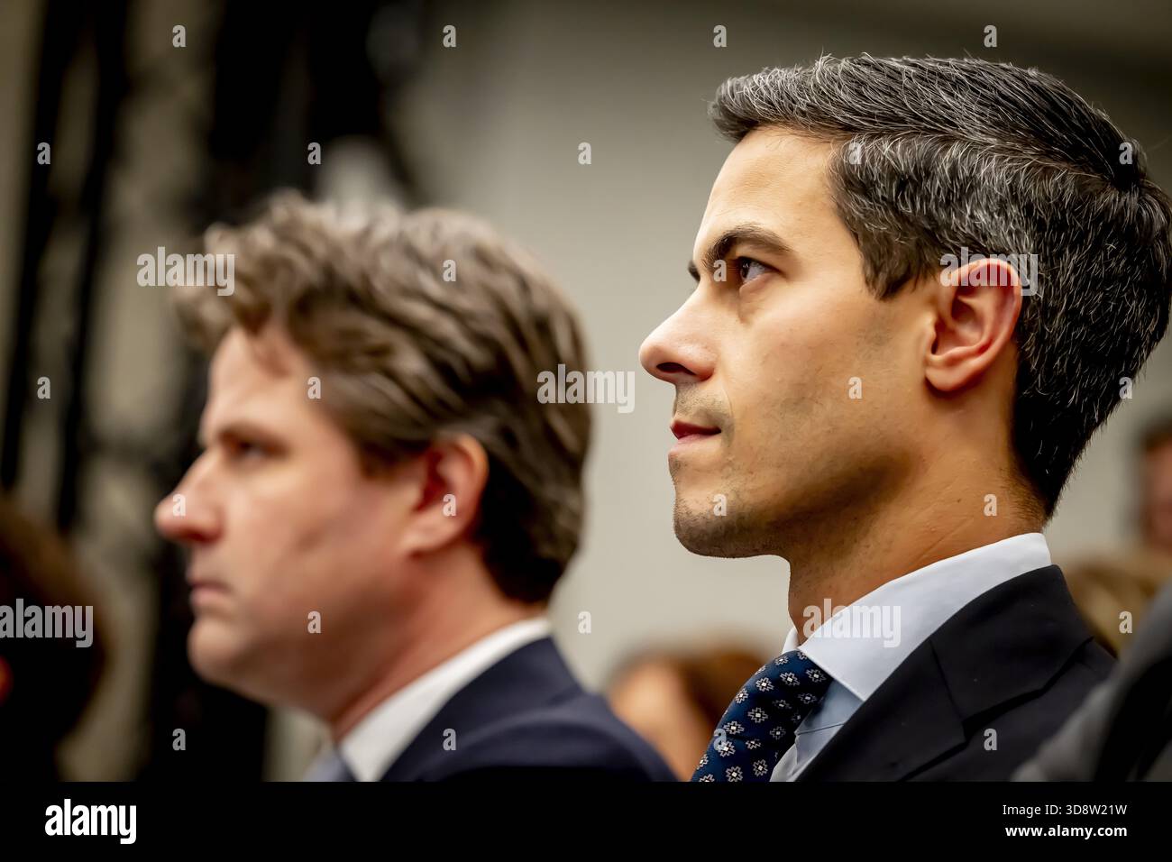 THE HAGUE - presentation of the interim report and the agenda by the ...