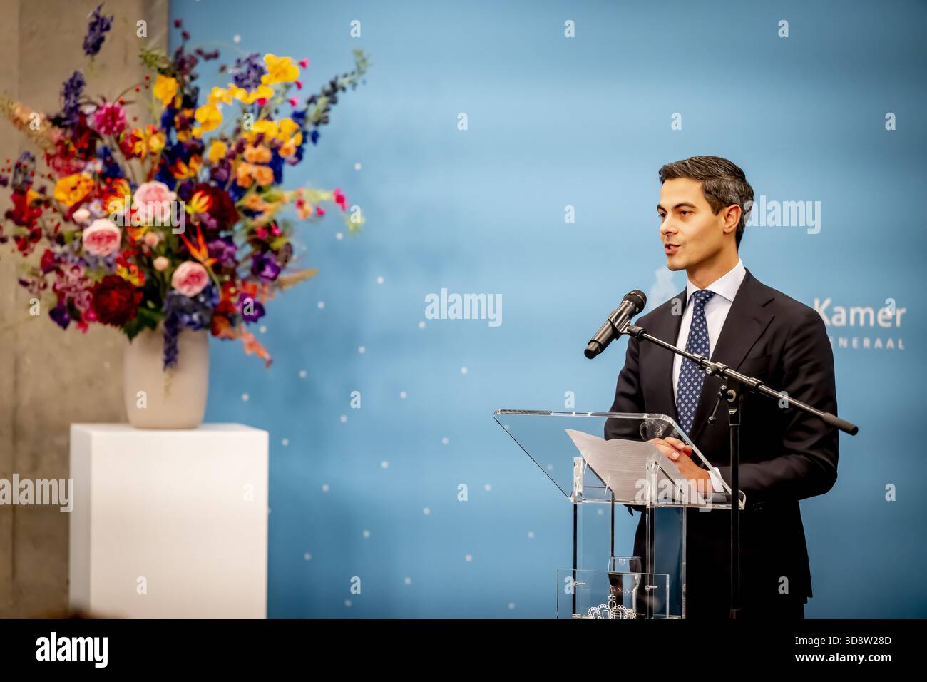 THE HAGUE - presentation of the interim report and the agenda by the ...